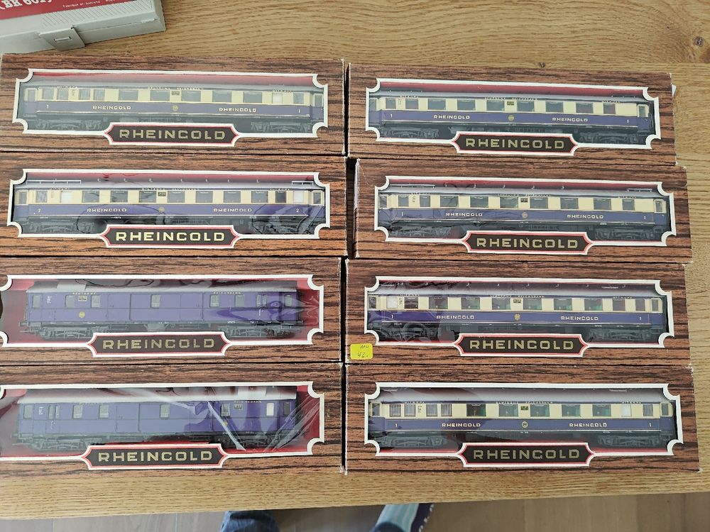 Liliput Rheingold Wagen 8Stk. (Gebraucht) in Berikon für CHF 21 – mit Lieferung auf Ricardo kaufen