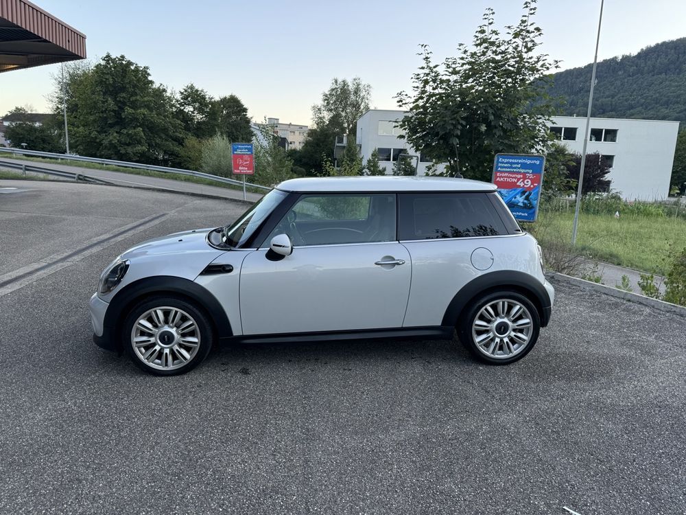 ‼️DRINGEND ‼️Mini Cooper R56 2011 Sehr Saubere Auto | Acheter sur Ricardo