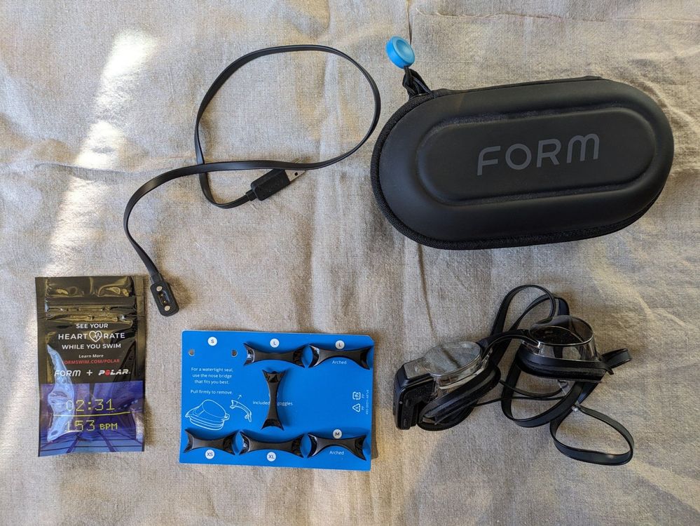 FORM Smart Swim Goggles, Fitness Tracker für das Schwimmen (Gebraucht ...