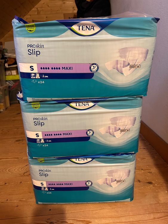 Windel Tena Slip S, Maxi (Neu und originalverpackt) in Reichenburg für ...