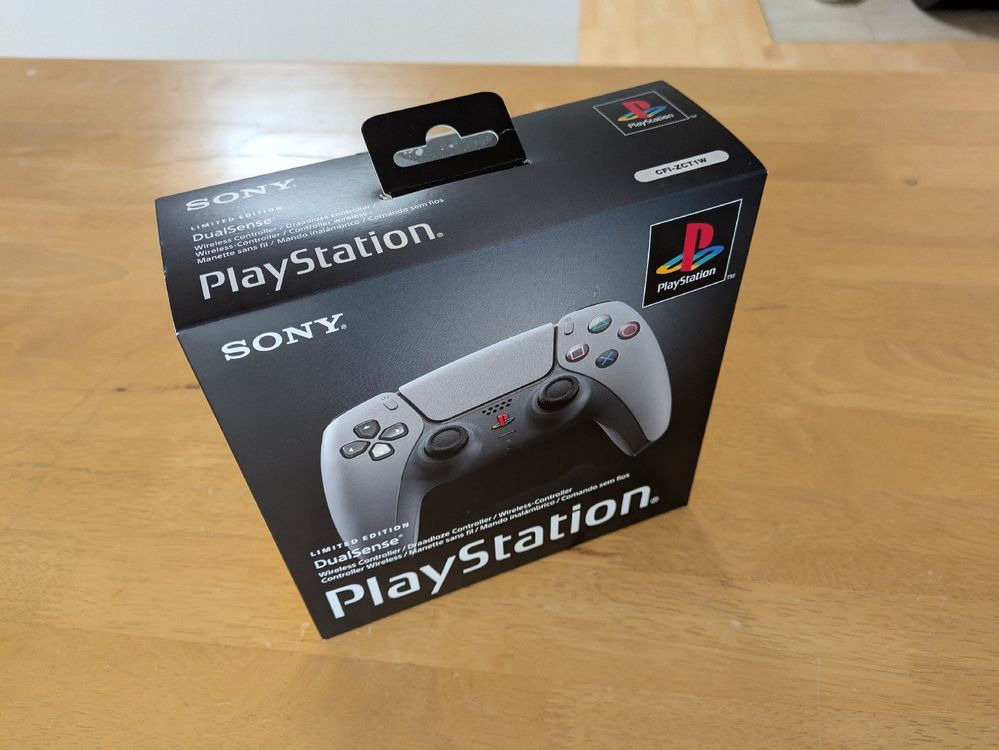 SONY Dualsense 30th Annyversary Limited Edition NEU + OVP (Neu und originalverpackt) in Lyss für ...