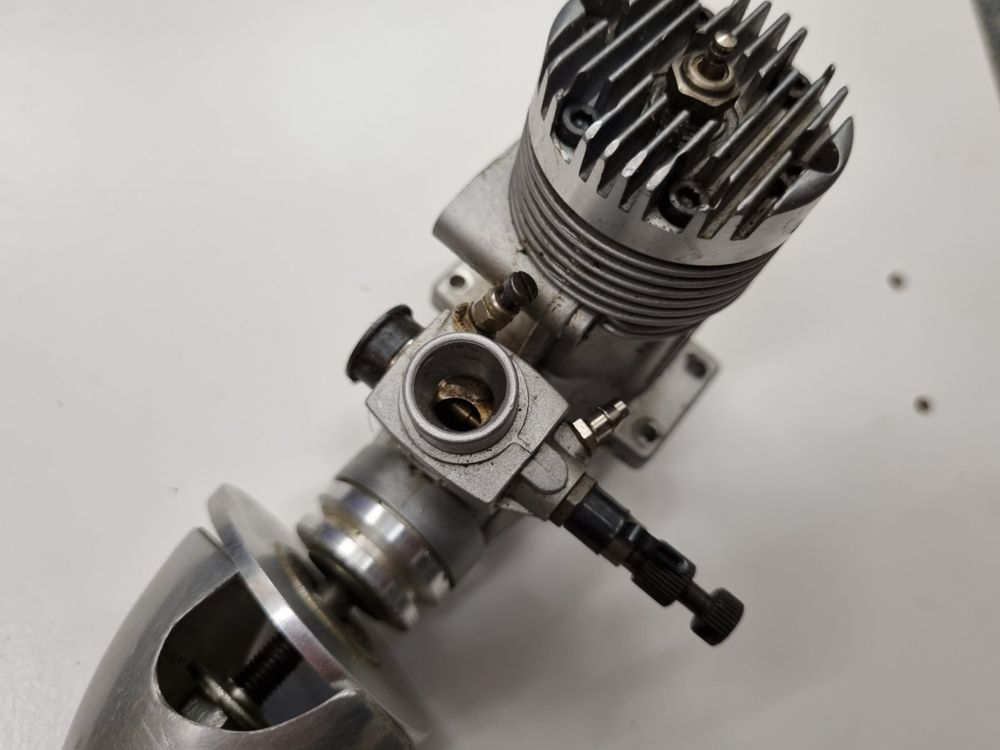 Verbrenner Motor OS Max SF 40 (RC-Modellbau) (Defekt) in Lützelflüh ...
