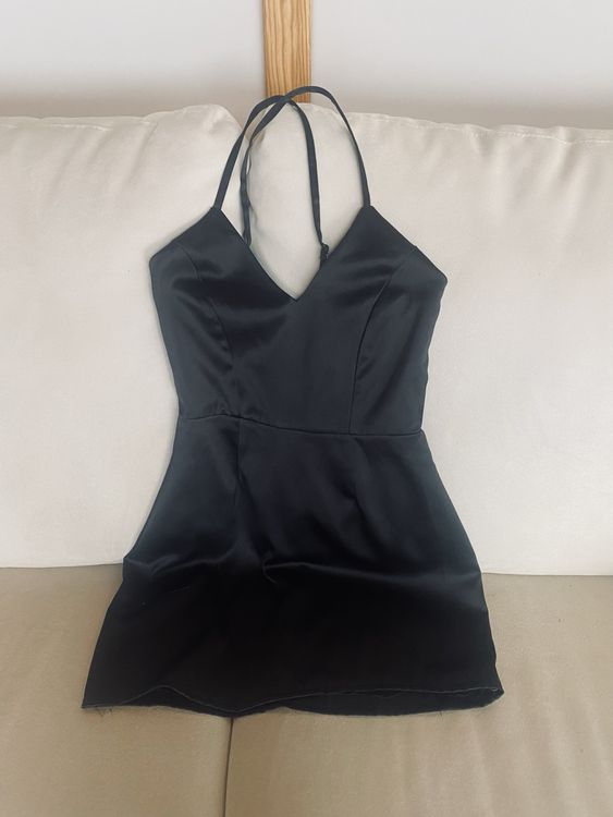 Magnifique robe Missguided (D'occasion) à Belmont-sur-Lausanne pour CHF 10 – avec livraison ...
