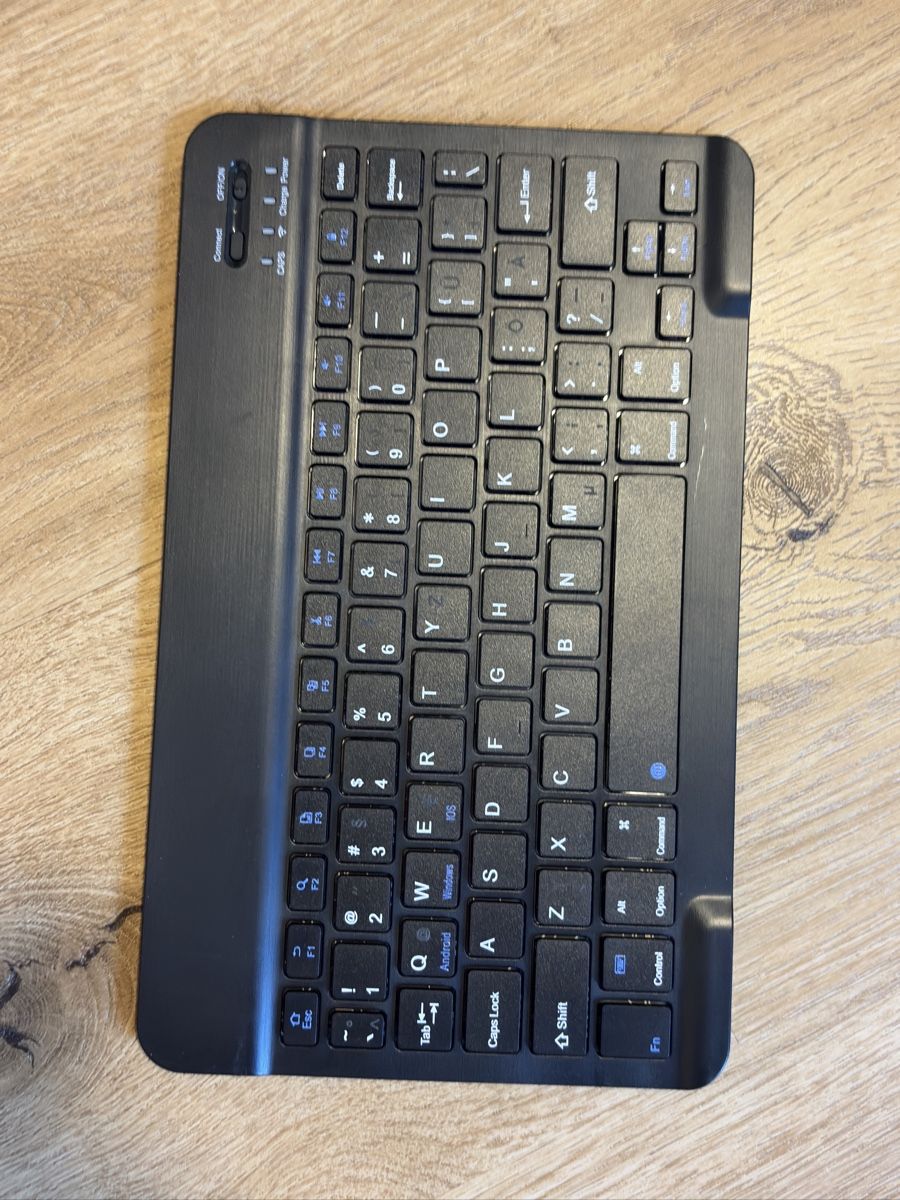 Tastiera Bluetooth portatile, sottile e leggera. (Nuovo (secondo la ...