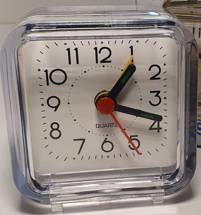 Small Travel Alarm Clock With Quartz | Kaufen auf Ricardo