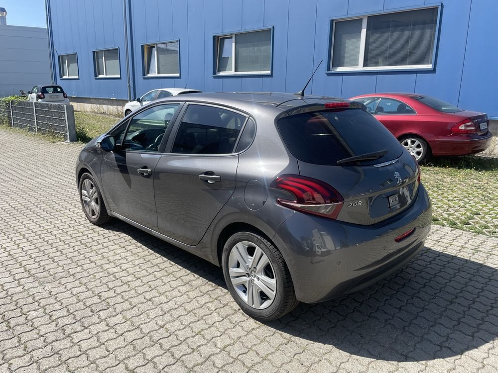 Peugot 208 1.2i STT (Gebraucht) in Regensberg für CHF 9500 – nur ...