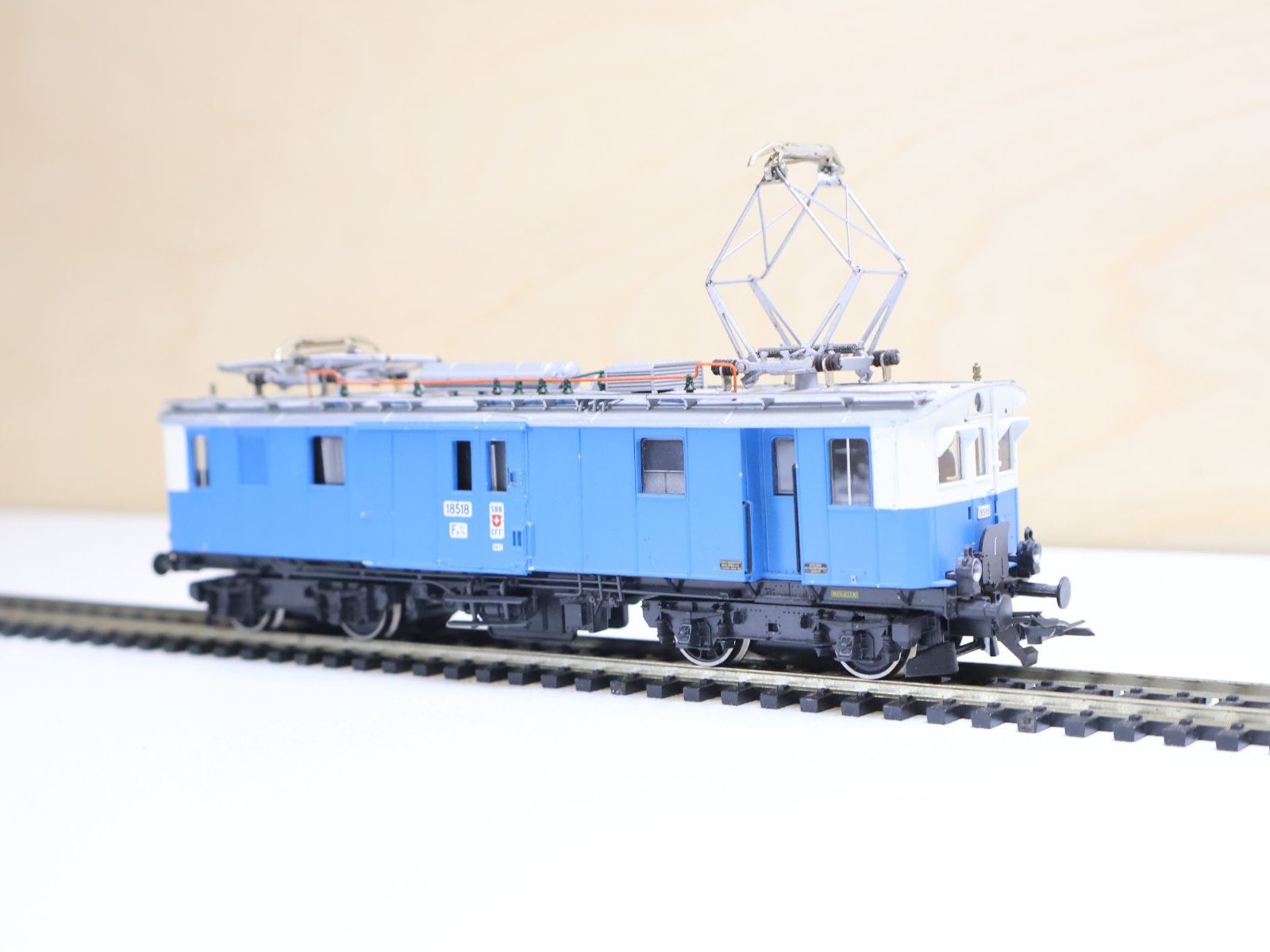 Roco SBB E-Lok Fe 4/4 Gepäcktriebwagen 43631 - DC H0 (Gebraucht) in ...