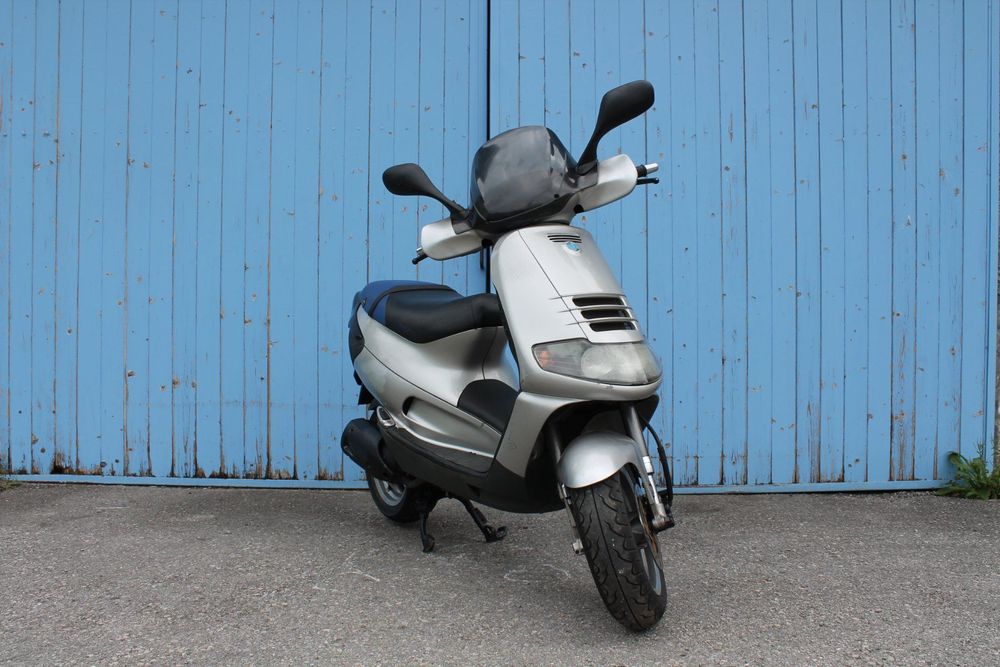 Piaggio SKR 125 Roller mit MFK (Gebraucht) in wald für CHF 223 – nur ...