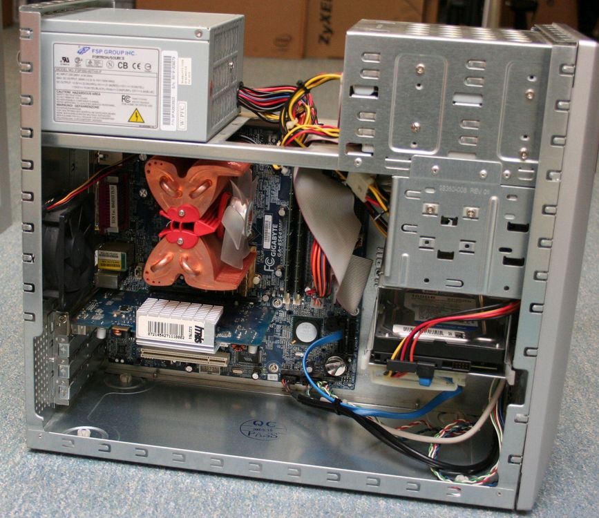 Fujitsu Scaleo P - 3.6GHz, Windows XP (Gebraucht) in Frick für CHF 85 ...