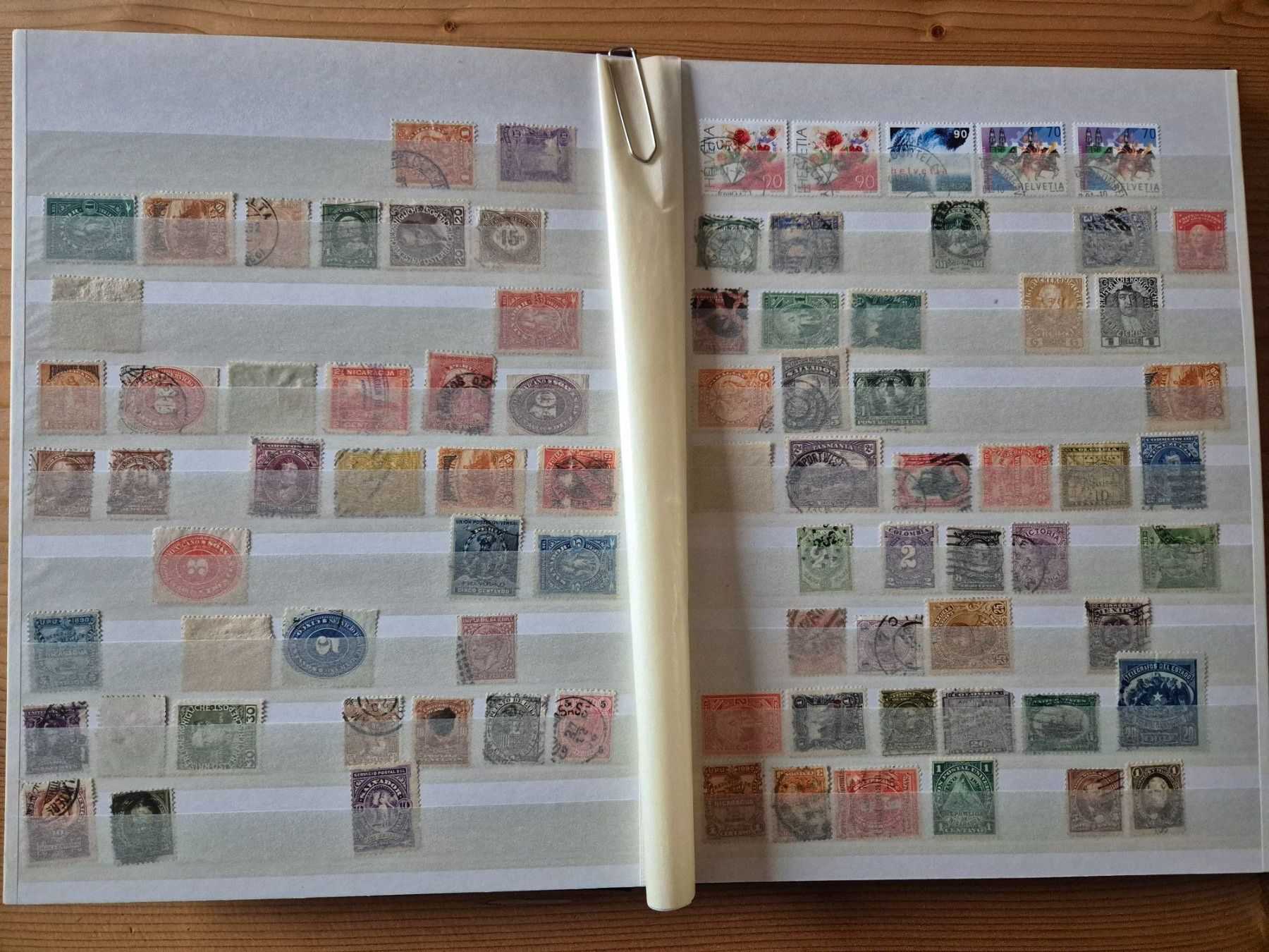 Briefmarken weltweit in Album 11 Zustand gemäss Bilder (Gebraucht) in ...