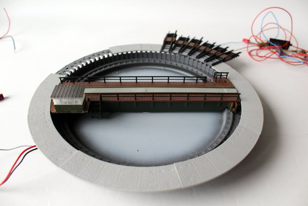 ARNOLD - elektrische Drehscheibe Spur N (Gebraucht) in Roggwil BE für CHF 53 – mit Lieferung auf ...