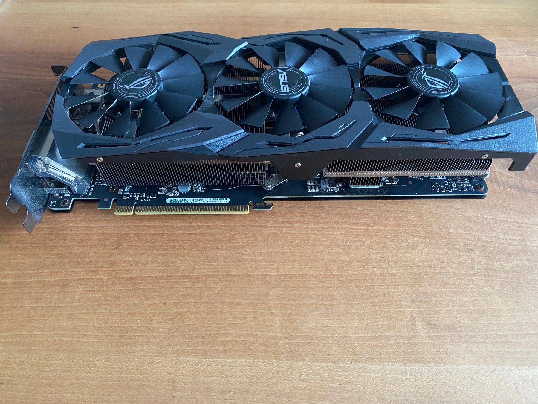 ASUS GeForce GTX 1070 Ti ROG STRIX A8G-G (Gebraucht) in Burgdorf für ...