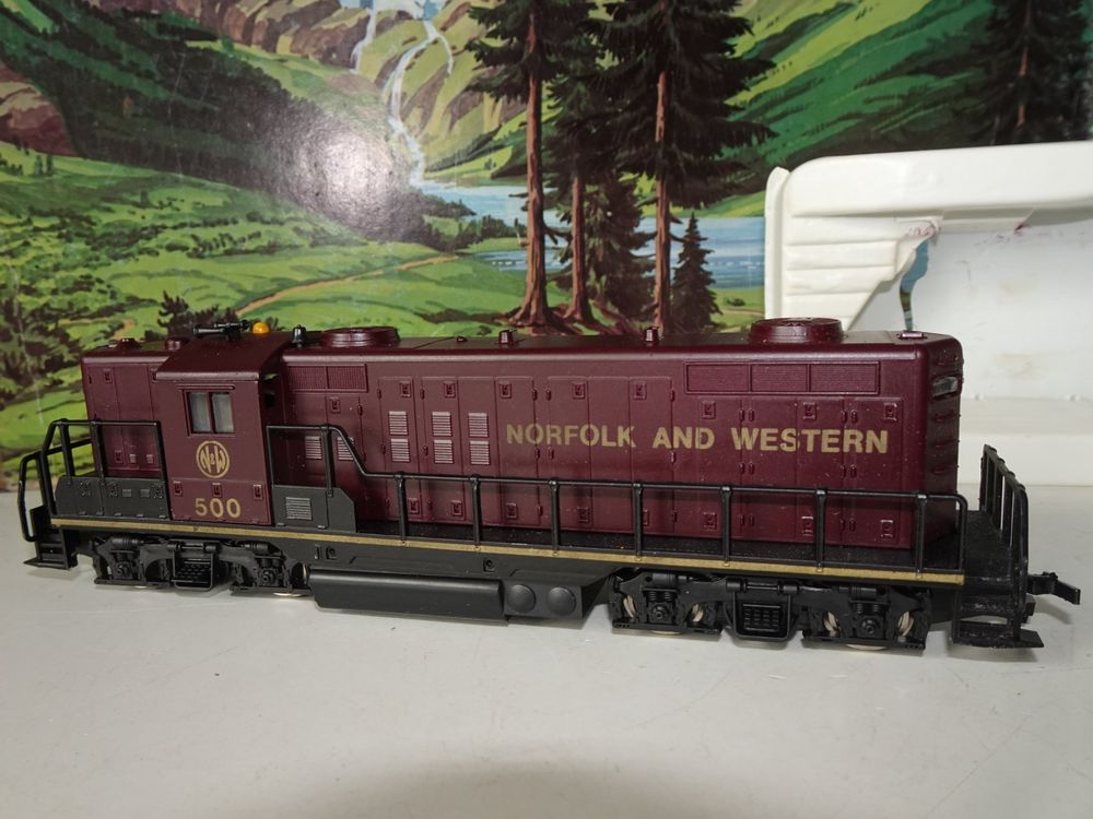 AHN US diesellok 500 GP 18 Norfolk & Western H0 GL/int 38 (Gebraucht) in Winterthur für CHF 20 ...