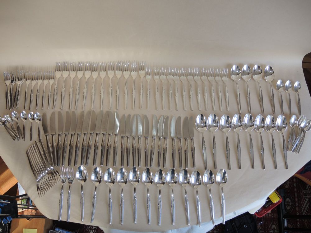 148 Teile silber Besteck Set 12 Personen 90 Berndorf 7.2kg (Gebraucht) in Rorschach für CHF 375 ...