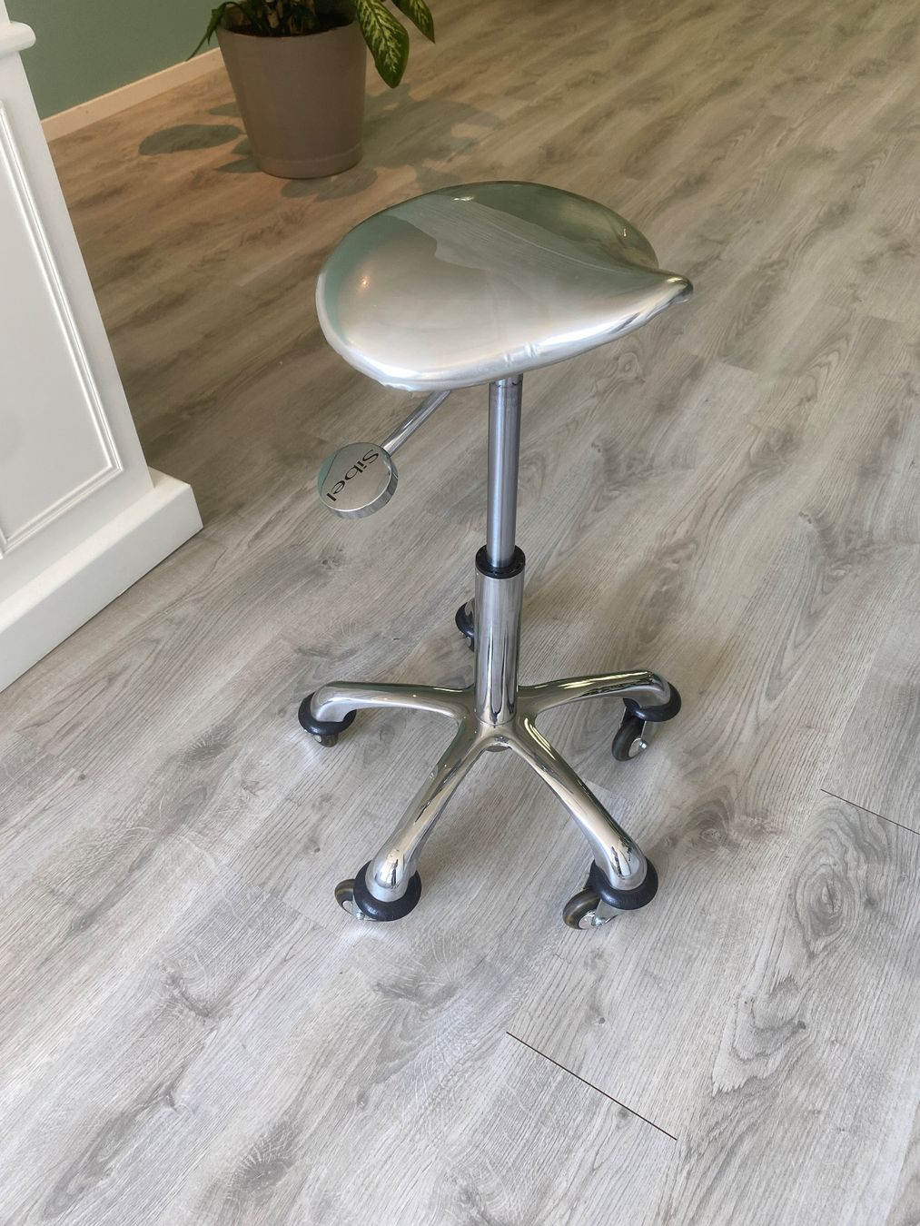 Tabouret de coiffure SIBEL état neuf (Neu (gemäss Beschreibung)) in ...