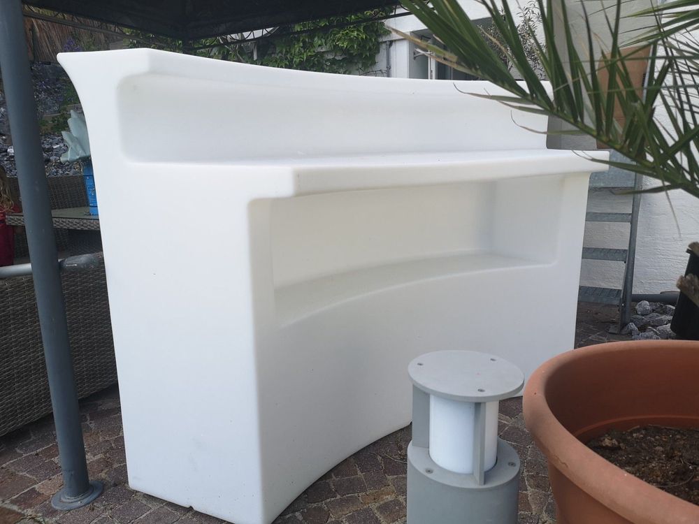 Weisse Stehbar (Gebraucht) in Elsau für CHF 200 – nur Abholung auf ...