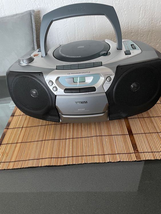 Philips Radio CD Player Cassette Rec. (Gebraucht) in Bassersdorf für ...