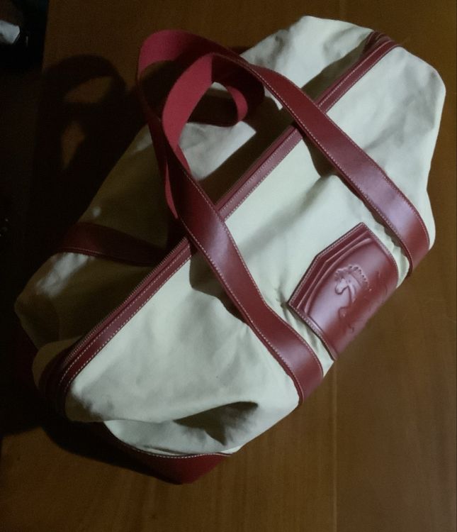 Neue Ferrari Tasche (Neu (gemäss Beschreibung)) in Tavannes für CHF 95 ...