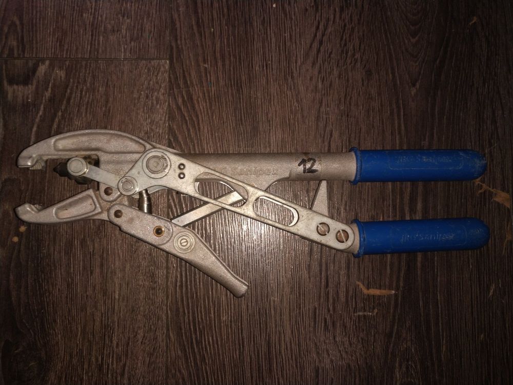 Sanipex Zange, grösse 12 (Gebraucht) in Buckten für CHF 90 – mit ...