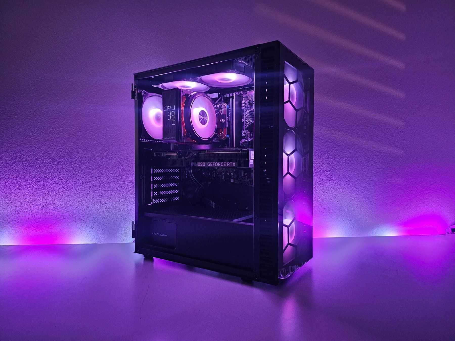 Gaming PC Photon Core Ultra 5.2GHz + 5070 Ti | 6000MHz DDR5 (Neuf avec ...