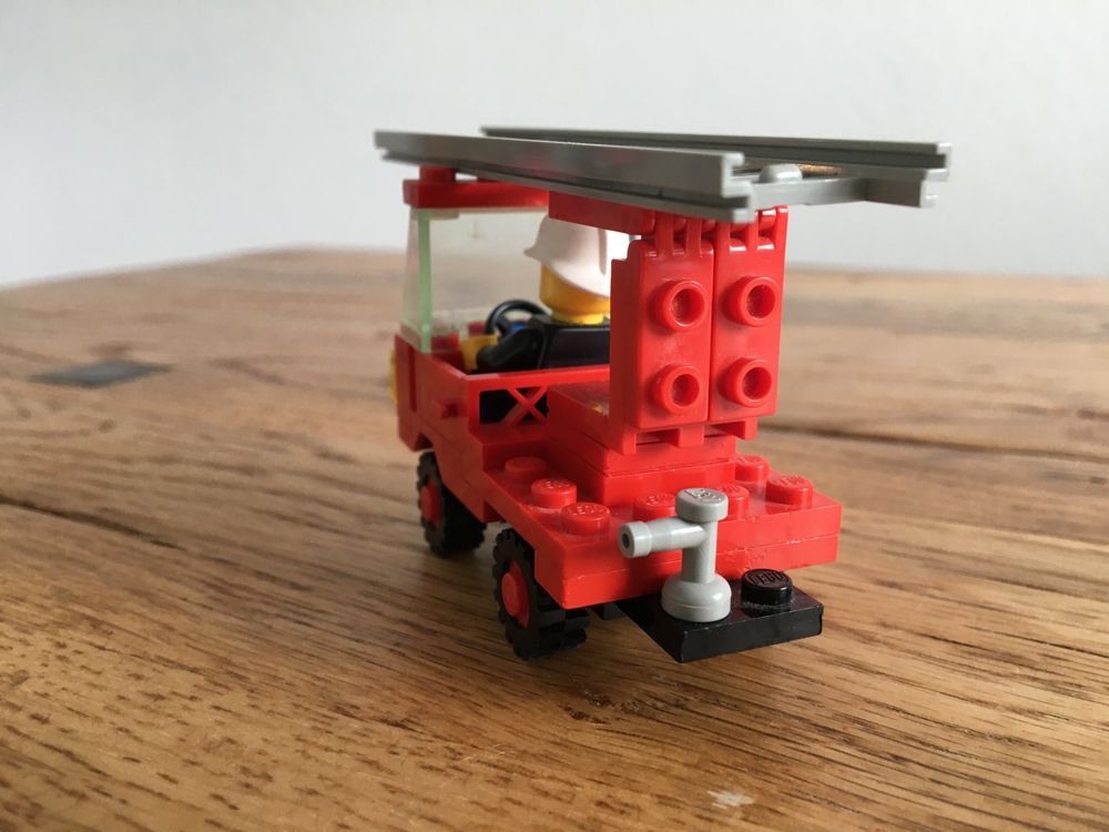 Lego 6621 Fire Truck Feuerwehrauto aus den 80er (Gebraucht) in Seuzach ...