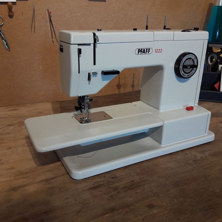 Pfaff 1222 Nähmaschine (Defekt) in Neuenhof für CHF 75 – nur Abholung ...