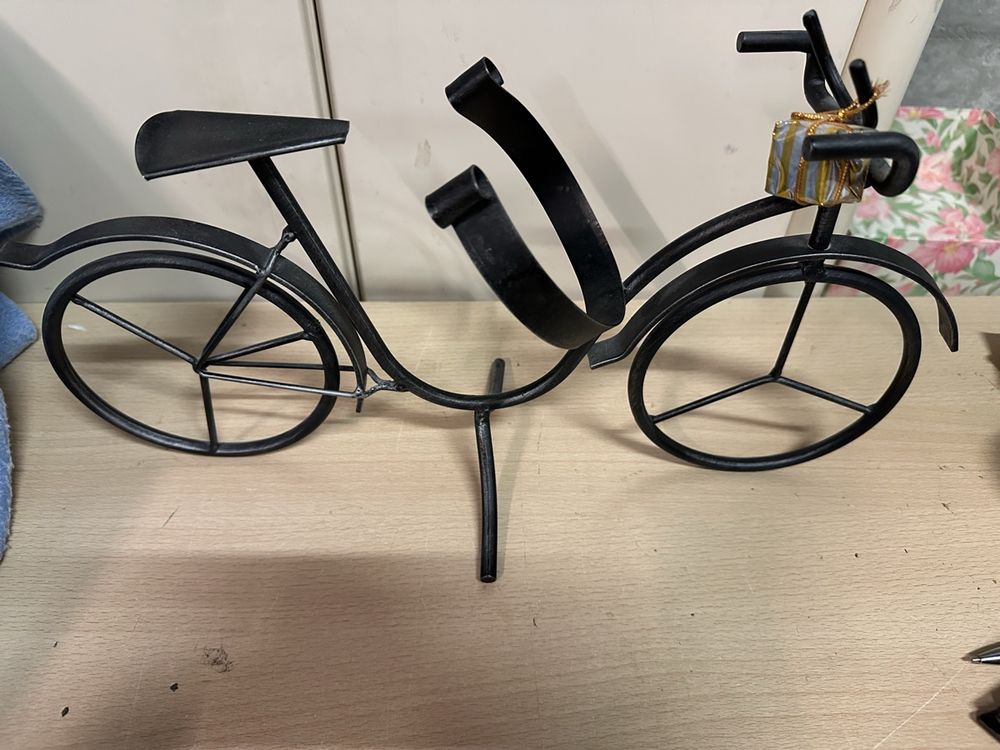 Porte-bouteille vélo métal déco 40cm 🖤🚲🖤 (Gebraucht) in Lausanne für ...