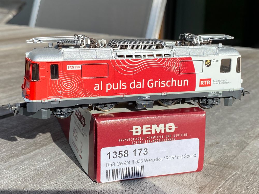 RhB H0m Bemo 1358 173 Ge 4/4 II 633 ZUOZ RTR Werbung (Neu (gemäss ...