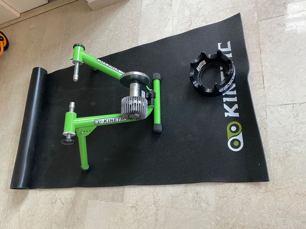 Fahrradtrainer Rollentrainer - Kurt Kinetic Road Machine (Gebraucht) in ...