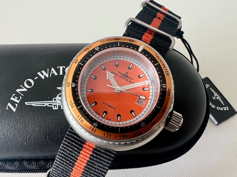 ZENO Deep Diver Tachymeter, 500m water-resistance, SRP 878.- (Neu und ...