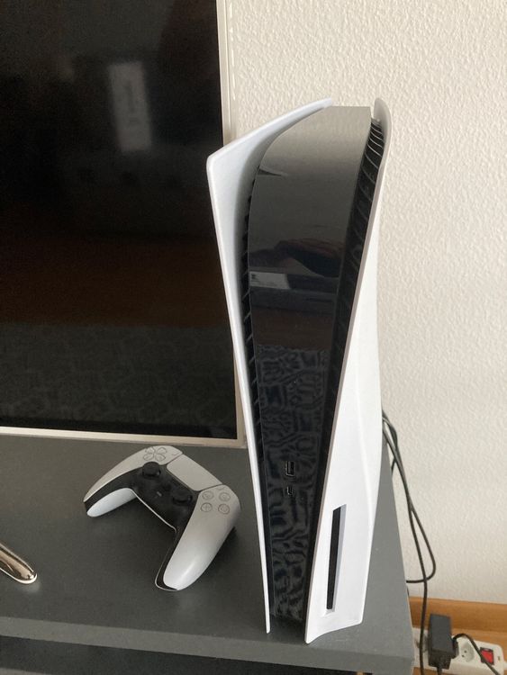 Ps5 Disc version mit Controller | Kaufen auf Ricardo