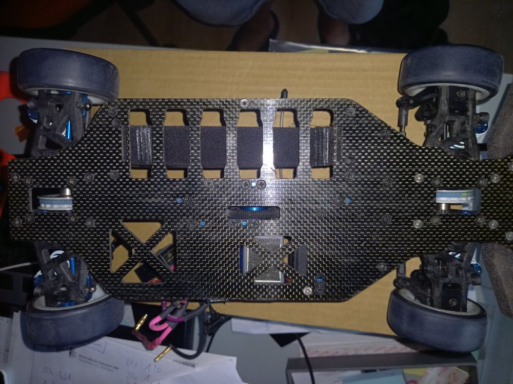 Tamiya TA05 Chassis 2 Belt Driven 4WD inkl. Tuningteilen (Gebraucht) in ...