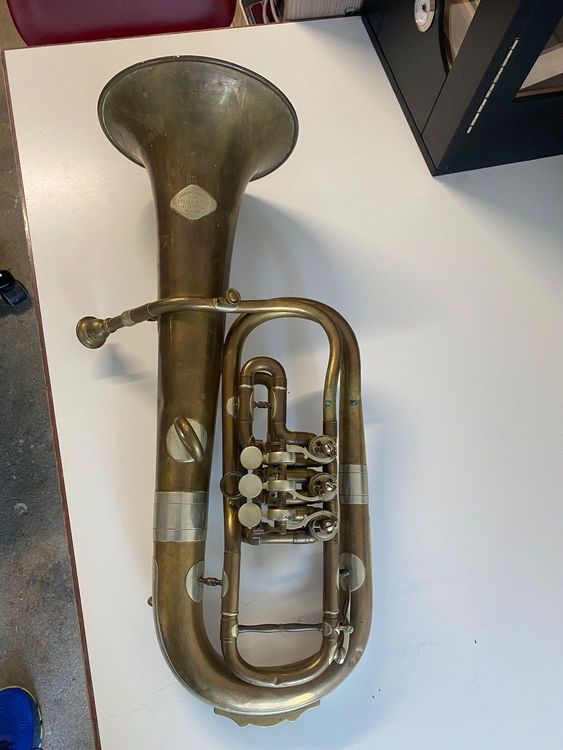 ES-Horn (Gebraucht) in Zetzwil für CHF 41 – mit Lieferung auf Ricardo ...