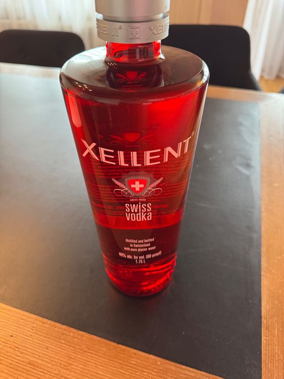 Xellent Swiss Vodka, 1.75L (Neu und originalverpackt) in Seuzach für ...
