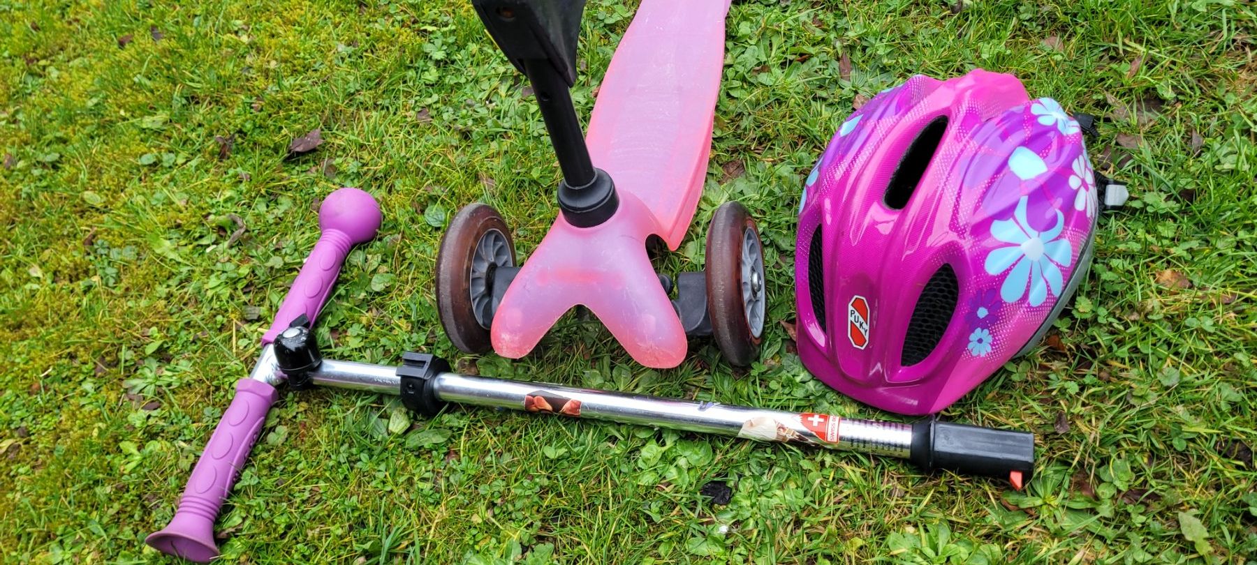 Micro Mini 3in1 rosa, mit Helm (Gebraucht) in Niederlenz für CHF 1 ...
