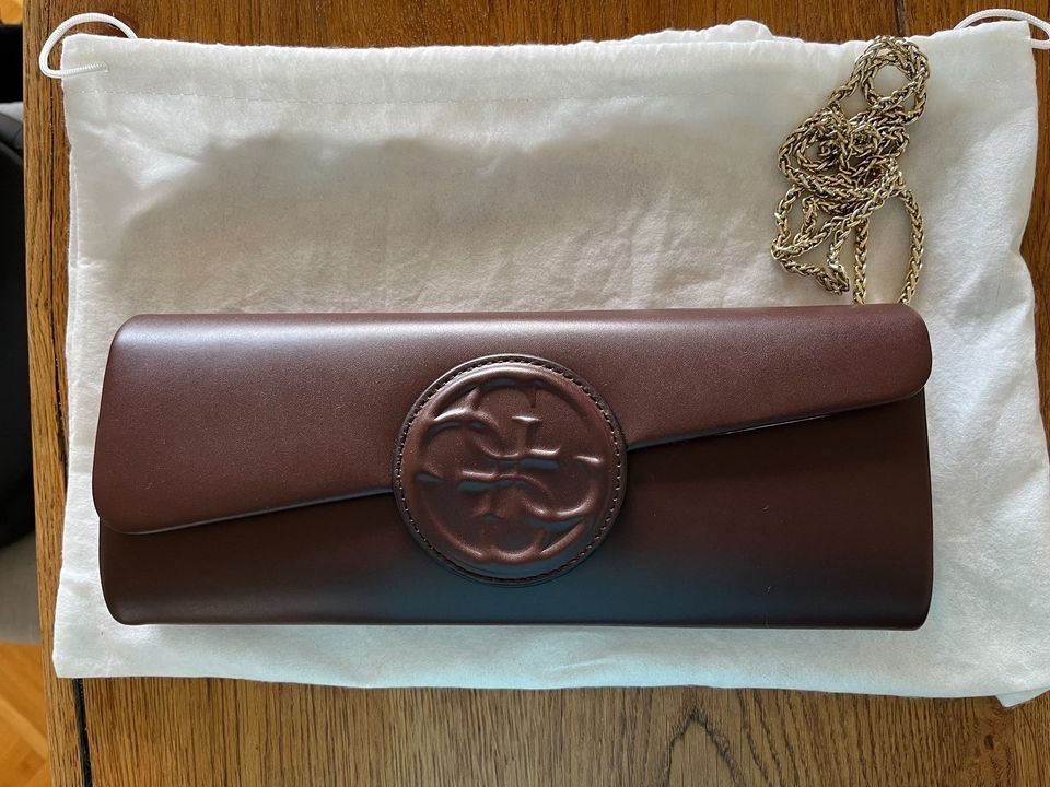 Pochette Guess / Clutch Guess (Neuf avec emballage d'origine) à Mont ...