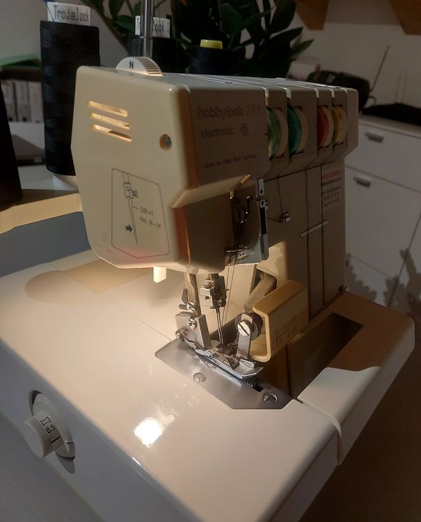 Overlock Pfaff Hobbylock 796 (Gebraucht) in Sumiswald für CHF 75 – nur ...
