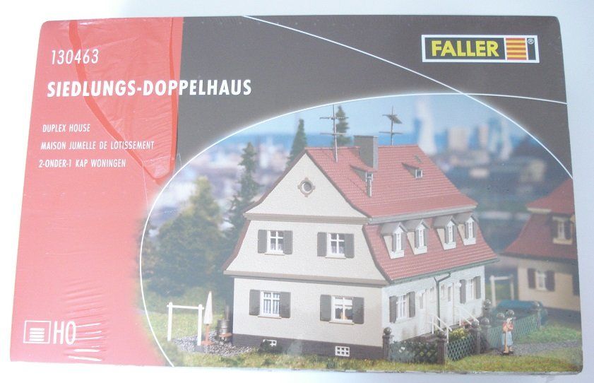 Faller / 130463 / Reizvolles, schönes Siedlungs-Doppelhaus | Kaufen auf ...