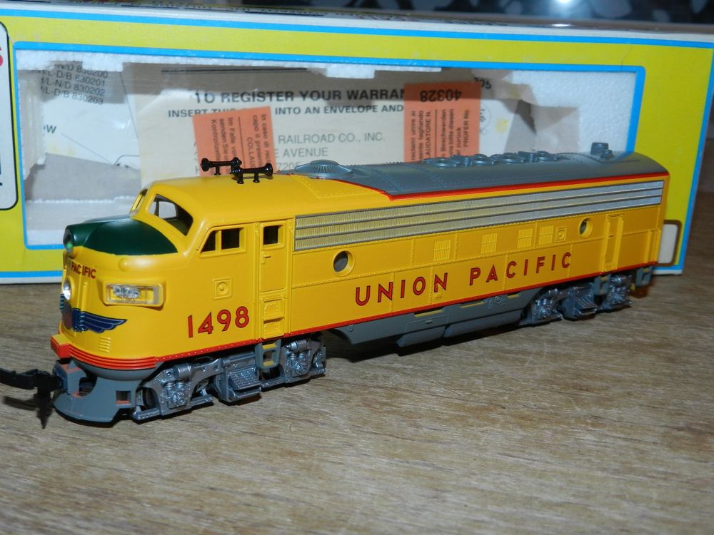 Atlas (Roco) H0 GL Diesellok FP-7 der UP (Neu und originalverpackt) in ...