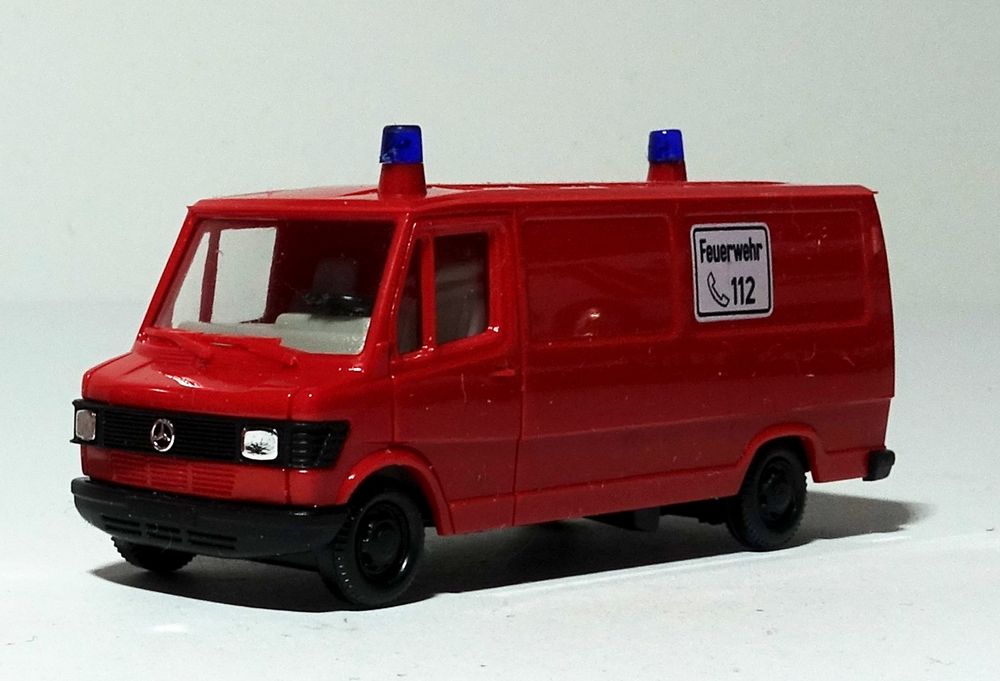 Mercedes 207 Bus Transporter Feuerwehr Herpa 1:87 (Gebraucht) in ...