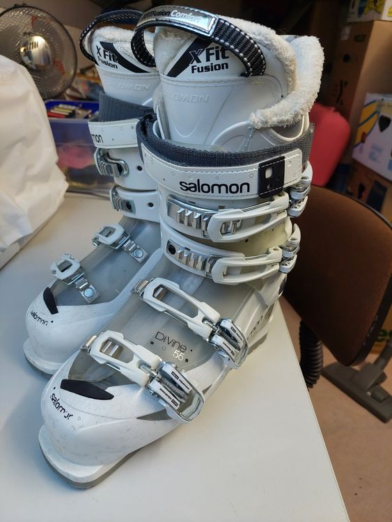 SKISCHUHE SALOMON (Gebraucht) in Bernhardzell für CHF 33 – mit Lieferung auf Ricardo kaufen