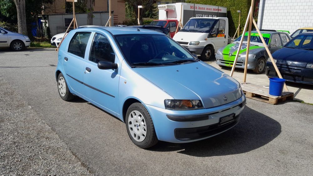 Fiat Punto ELX 1.2 16V (Automat) mit sehr wenig Kilometern (Gebraucht) in Zürich für CHF 3750 ...