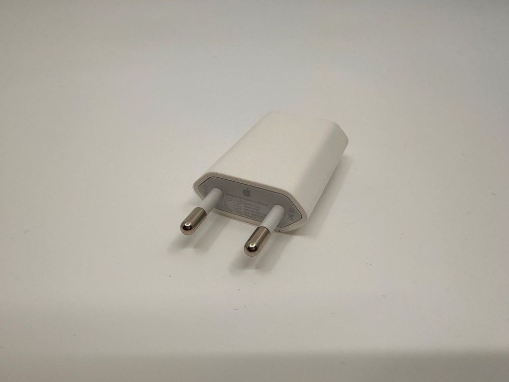 Apple Adapter Original NEU! (Neu und originalverpackt) in ...