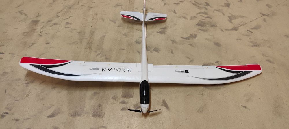 Radian Pro Motorsegler RC Modellflugzeug (Gebraucht) in Erlenbach i. S ...
