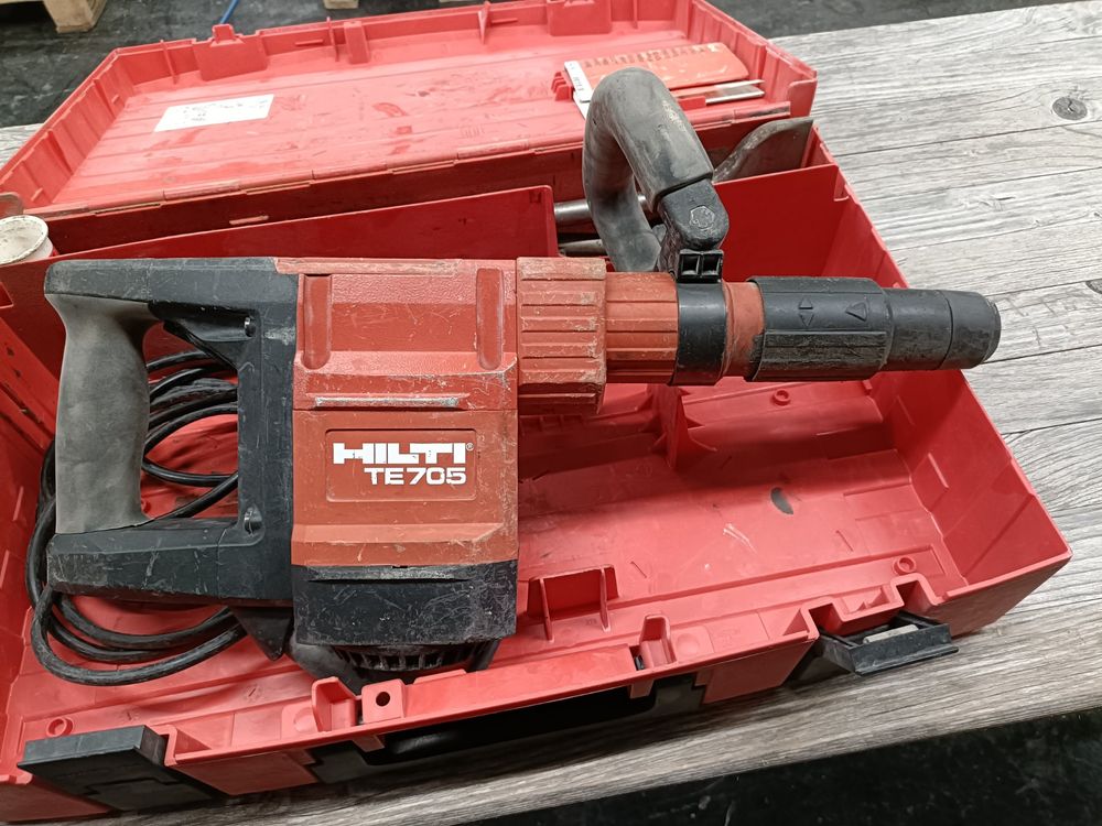 Hilti Spitzhammer TE705 (Gebraucht) in Busswil BE für CHF 255 – nur ...