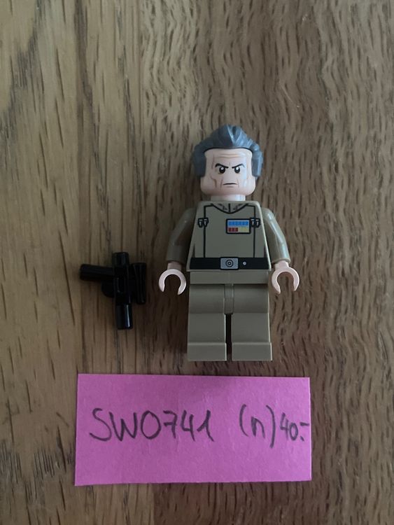 Lego Star Wars Minifigur Grand Moff Tarkin (Neu (gemäss Beschreibung ...