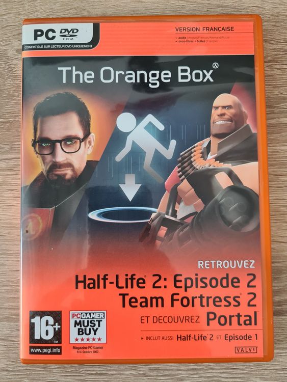 Half-Life 2 The Orange Box (French) (5 Games) (2 DVD) - PC (Gebraucht ...