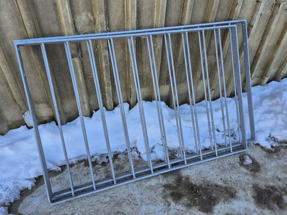 neue Stahl Geländer vom Metallbauer, verzinkt (Neu (gemäss Beschreibung ...