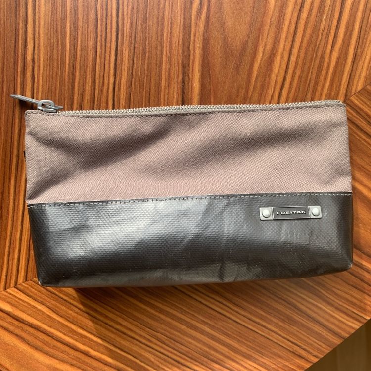 Freitag Reference Line Pouch Medium | Kaufen auf Ricardo