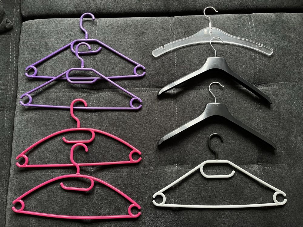 Diverse Kleiderbügel (Gebraucht) in Glattbrugg für CHF 0.1 – mit Lieferung auf Ricardo kaufen